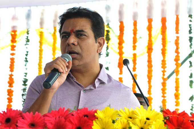 KTR: రాష్ట్రానికి హైదరాబాద్‌ కల్పతరువు.. అందుకే అభివృద్ధి చేస్తున్నాం ...