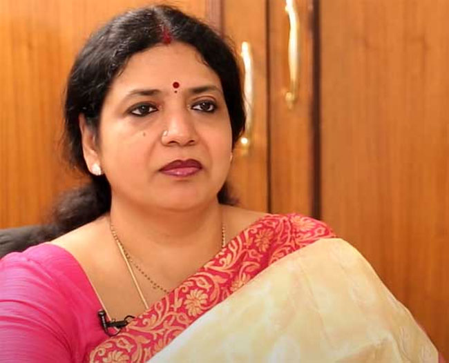 Jeevitha: నాకు వైకాపాతో సంబంధం లేదు.. అన్ని సినిమాల్లానే ‘వ్యూహం’ చూస్తా: జీవితా రాజశేఖర్ ...