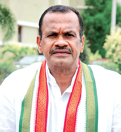 Komatireddy Venkat Reddy: ‘మీరు’ వెన్నుపోటు పొడిచారని ఎలా అంటారు? | general
