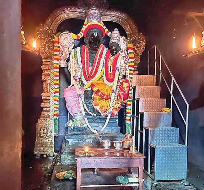 సొంతింటి కలను నెరవేర్చే భూవరాహస్వామి | significance-of-bhoo-varahaswamy ...