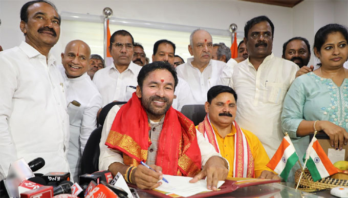 Kishan Reddy: దేశీయంగా బొగ్గు ఉత్పత్తి పెంచుతాం: కేంద్రమంత్రి కిషన్ ...