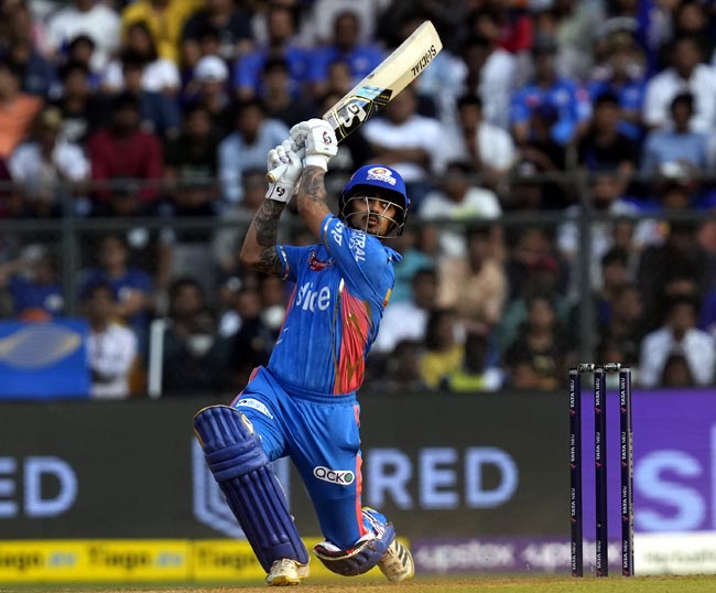 MI vs KKR: ఇషాన్‌ ధనాధన్‌.. వెంకటేశ్ అయ్యర్‌ శతకం వృథా | mumbai-indians ...