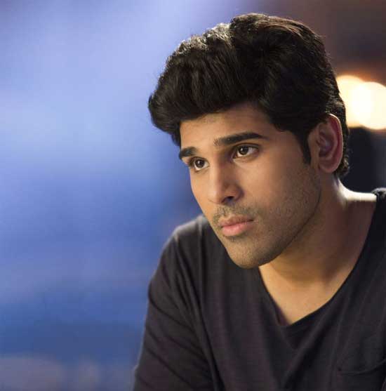 అల్లు శిరీష్‌ స్వదేశీ సవాల్‌ | AlluSirish-lauded-for-go-local-be-vocal ...