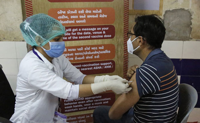 JN.1 Covid Variant: ‘అదనపు డోస్‌ వ్యాక్సిన్‌ అవసరంలేదు’.. కొవిడ్ ...