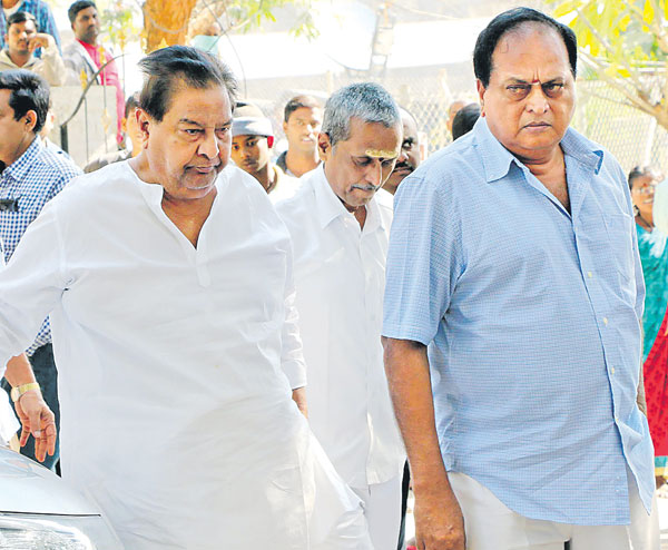 Chalapathi Rao: భయపెట్టే విలన్‌.. నవ్వించే బాబాయ్‌ | interesting-facts ...