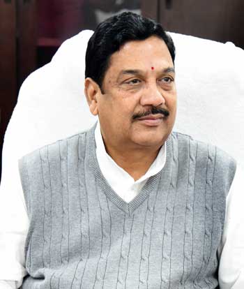 ఏపీని పేకాటాంధ్రప్రదేశ్‌గా మార్చారు: కళా | Kala Venkata Rao Fires On Ap ...