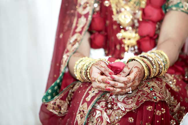 అక్కడ తల్లీకూతుళ్లిద్దరికీ భర్త ఒక్కడే | all-you-need-to-know-about ...