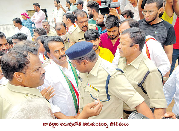 కాలువలు నిర్మించకుండా నీళ్లెలా ఇస్తారు?: జూపల్లి | general