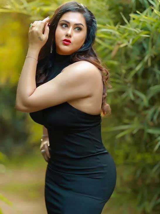 ఓటీటీలో అడుగుపెడుతున్న నమిత | -namitha-to-back-a-new-ott-platform