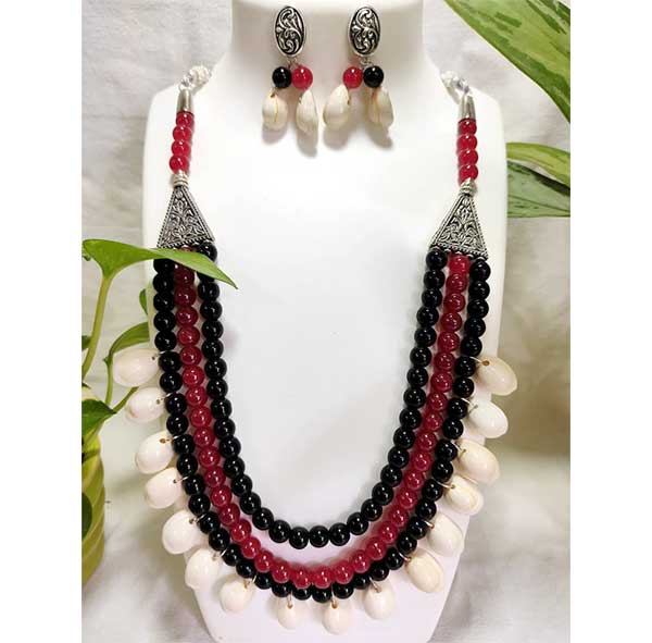 ‘గవ్వ’ల నగలండోయ్‌ | photo-feature-on-sea-shell-jewellery-in-telugu