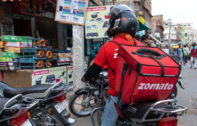 Zomato Q2 Results: తగ్గిన జొమాటో నష్టం.. ఆదాయంలో 62 శాతం వృద్ధి ...
