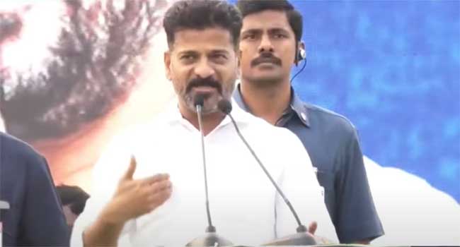 CM Revanth Reddy: తెలంగాణను పునర్‌నిర్మించే మేస్త్రీనే.: సీఎం రేవంత్ ...