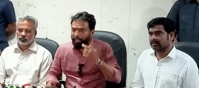 Vasamsetti Subhash: వైకాపా ప్రభుత్వ విధానాలతో 40 లక్షల మందికి ఉపాధి కరవు: ఏపీ మంత్రి సుభాష్ ...