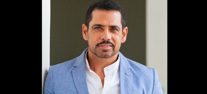 వాద్రా కార్యాలయానికి ఐటీ అధికారులు | it-raids-at-robert-vadra-office