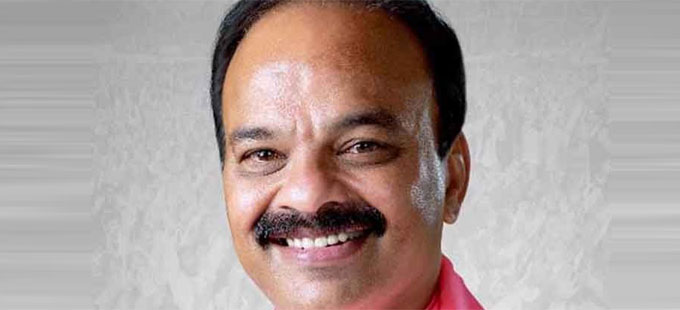 కైటెక్స్‌ సంస్థను కర్ణాటకకు ఆహ్వానిస్తారా? | chevella-mp-ranjith-reddy ...