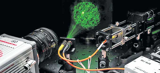 Micro 3D Camera: వెంట్రుకంత కెమెరా | Glasgow-University-Researchers ...