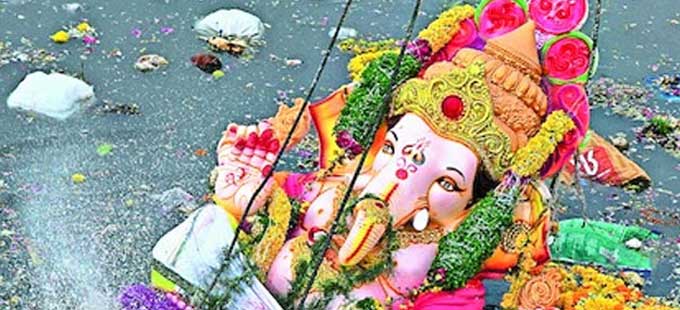 Ganesh Immersion: నిమజ్జనంపై గందరగోళానికి ప్రభుత్వమే కారణం: గణేష్ ఉత్సవ ...