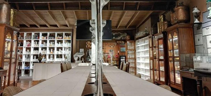 Liquor Museum: సారాయి, బ్రాందీ, విస్కీ మ్యూజియం.. వీక్షించండి ...