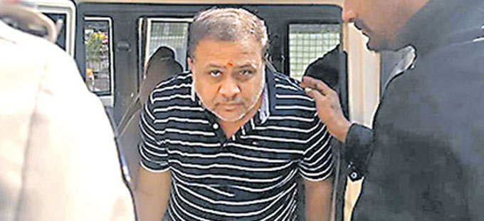 Nanda Kumar: 40 రోజులు జైల్లో ఉన్నా.. ఏం జరుగుతుందో తెలియడం లేదు ...