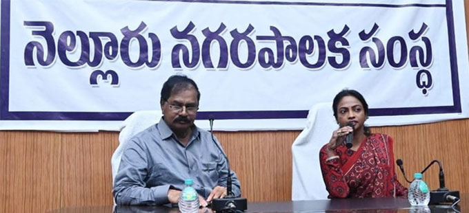 Nellore: అక్రమ లే అవుట్లు, కట్టడాలపై నివేదిక ఇవ్వండి.. దూకుడు పెంచిన ...