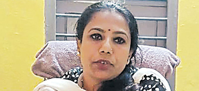 MPP Kavita - Thippeswamy: మడకశిర ఎమ్మెల్యే పెద్ద అవినీతిపరుడు | general