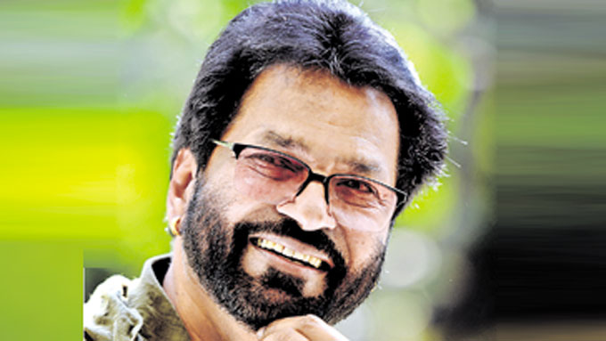 Charan Raj: 8 ఏళ్ల అర్ధాకలి ఫలితమే 40 ఏళ్ల సినీ జీవితం | actor-charan ...