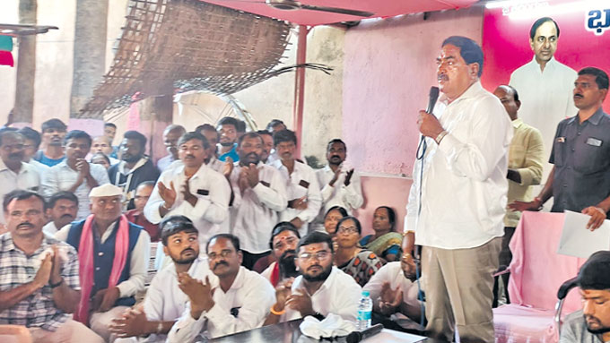 Errabelli Dayakar Rao: ఏడాదిలోగా ఏమైనా జరగొచ్చు | general