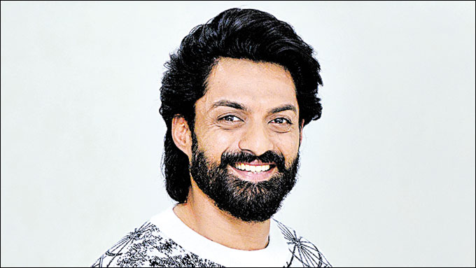 Kalyan Ram: డెవిల్‌లో అదే ప్రత్యేకం | kalyan-ram-special-interview-on-devil