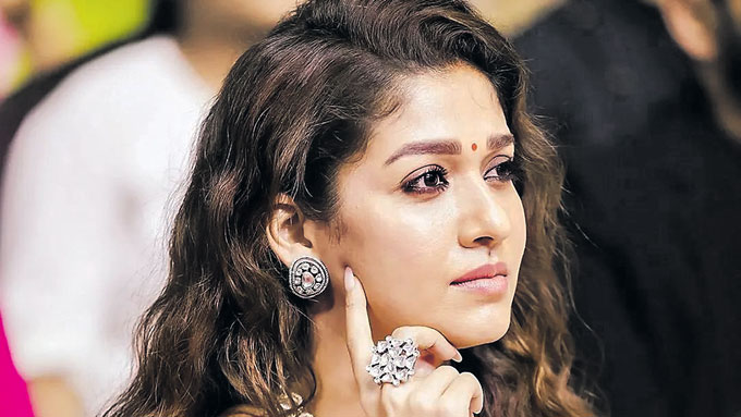 Nayanthara: ‘కుముధ..’ ఓ అందమైన పాత్ర | nayanthara-new-movie-title-as-kumud