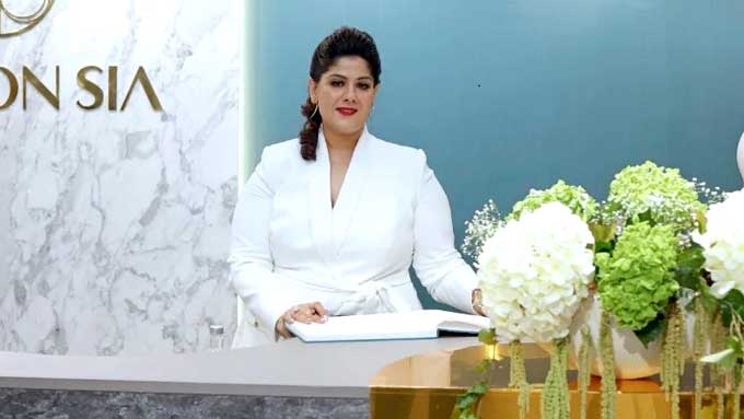 Vratika Gupta: రూ. 116 కోట్ల ఫ్లాట్‌ కొనేసింది | famous-fashioner ...