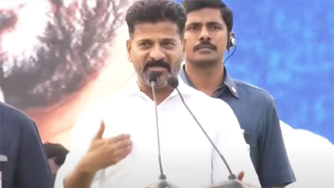 CM Revanth Reddy: తెలంగాణను పునర్‌నిర్మించే మేస్త్రీనే.: సీఎం రేవంత్ ...