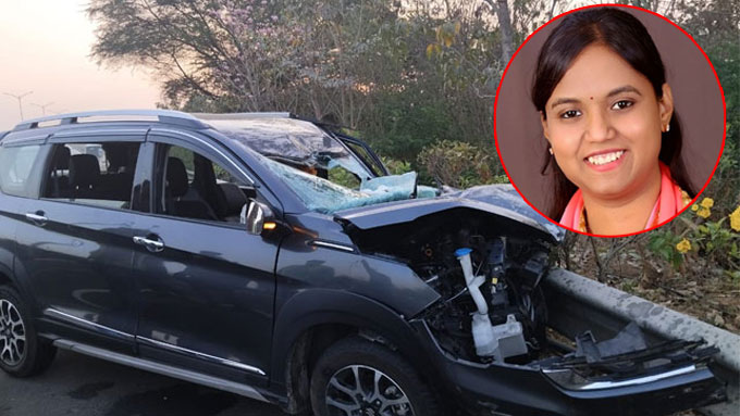 Lasya Nanditha: ఎమ్మెల్యే లాస్య నందిత కారు ప్రమాదం జరిగిందిలా.. పోలీసుల ...