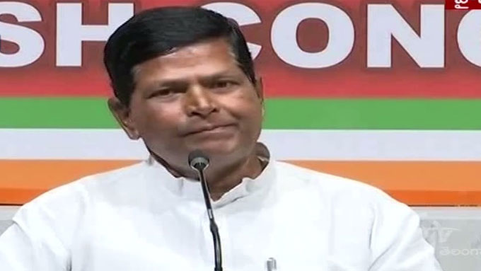 Chinna Reddy: రాష్ట్ర ఆర్థిక పరిస్థితిని కేసీఆర్ అధ్వానంగా మార్చారు ...