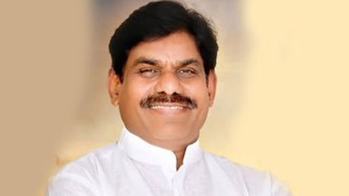 Zaheerabad MP: భారాసకు రాజీనామా చేసి భాజపాలో చేరిన జహీరాబాద్‌ ఎంపీ ...