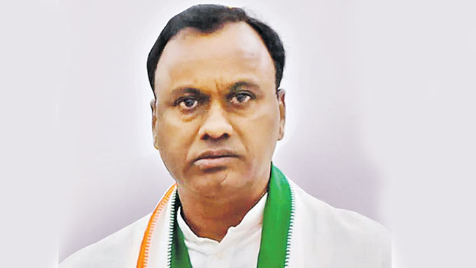 Raj Gopal Reddy అధిష్ఠానం ఆదేశిస్తే పోటీకి ఆలోచిస్తాం | general