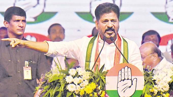 Revanth Reddy: మా కార్యకర్తలు పోటెత్తే కెరటాలు.. పోరాడే సైనికులు: సీఎం ...