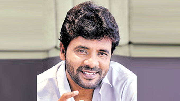 Satyam Rajesh: అలాంటి మాటలు చెప్పే అలవాటు లేదు | satyam-rajesh-latest ...