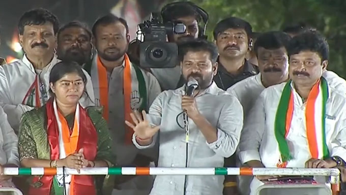 Revanth reddy: విభజన హామీలపై జవాబు చెప్పాకే మోదీ తెలంగాణకు రావాలి ...