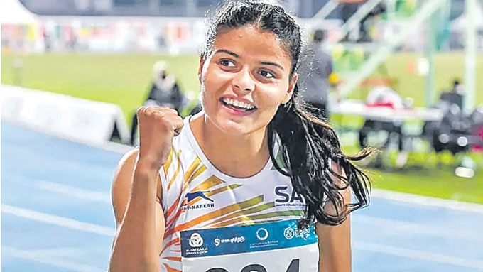 simran: ‘బంగారు’ కలల్ని నిజం చేసుకుంది.. | tedex-speaker-simran-success ...