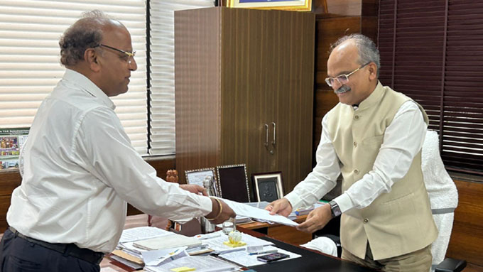 Andhra news: తెలంగాణ నుంచి రిలీవ్‌.. ఏపీ ప్రభుత్వానికి రిపోర్టు చేసిన ...