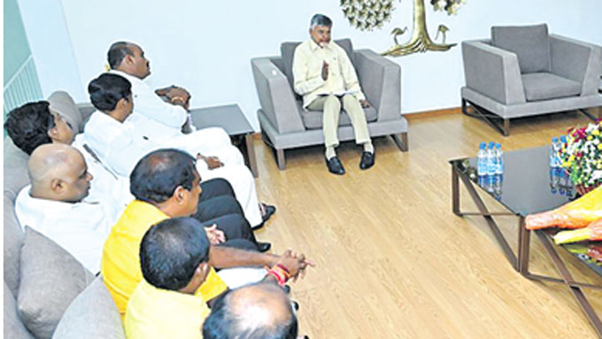 Chandra babu naidu: మంత్రులకు శిక్షణ ఇప్పిస్తాం | we-will-train-the-new-ministers-says-ap-cm