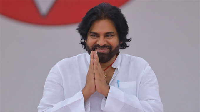 Amaravati: ఉప ముఖ్యమంత్రి పవన్‌ కల్యాణ్‌కు.. అమరావతి రైతుల నీరాజనం | amaravati-farmers-grand ...