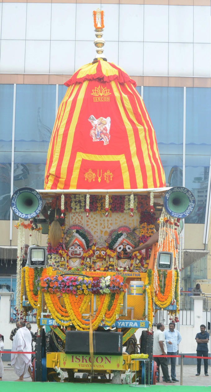 Vijayawada: విజయవాడలో ఘనంగా జగన్నాథ రథయాత్ర | Jagannatha Rathayaathra ...