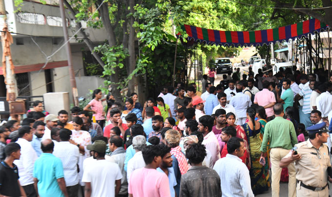 Gaddar : ‘ప్రజా యుద్ధనౌక’ గద్దర్‌.. చిత్రమాలిక-2 | gaddar lifestyle photos2