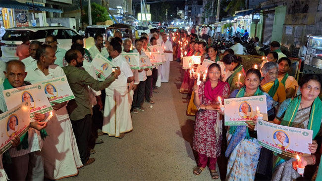 Ramoji Rao: అక్షర యోధుడు రామోజీరావుకు రాజధాని రైతుల నివాళి | Capital ...