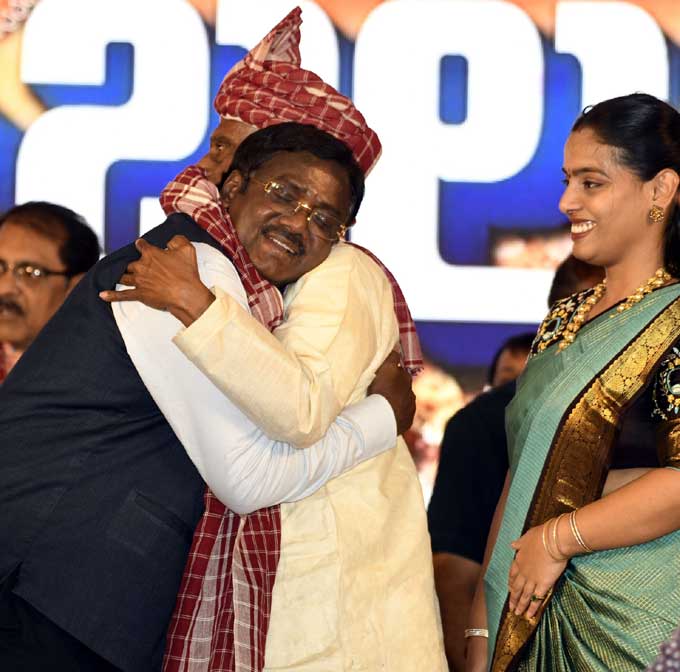 Alai Balai: నాంపల్లిలో బండారు దత్తాత్రేయ ‘అలయ్‍-బలయ్‍’.. హాజరైన ...