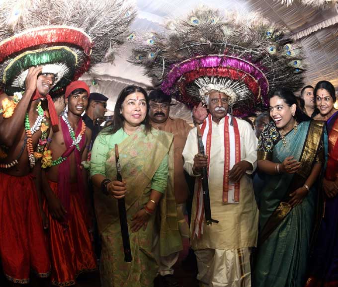 Alai Balai: నాంపల్లిలో బండారు దత్తాత్రేయ ‘అలయ్‍-బలయ్‍’.. హాజరైన ...