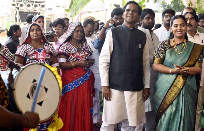 Alai Balai: నాంపల్లిలో బండారు దత్తాత్రేయ ‘అలయ్‍-బలయ్‍’.. హాజరైన ...