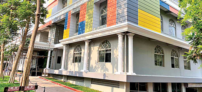 విశాఖ లైబ్రరీ...... ఆ హంగులే వేరు మరి | visakhapatnam-public-library