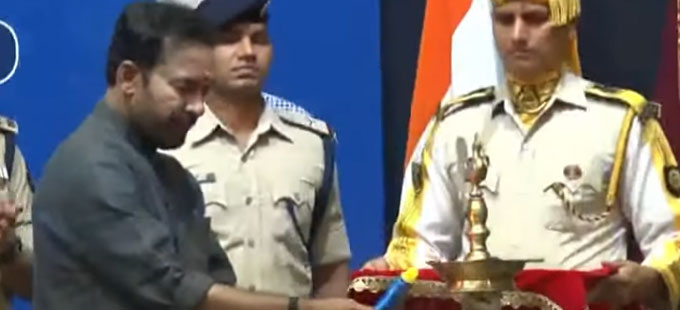 అవినీతికి తావులేకుండా రోజ్ గార్ మేళా | jobs through rose gar mela ...